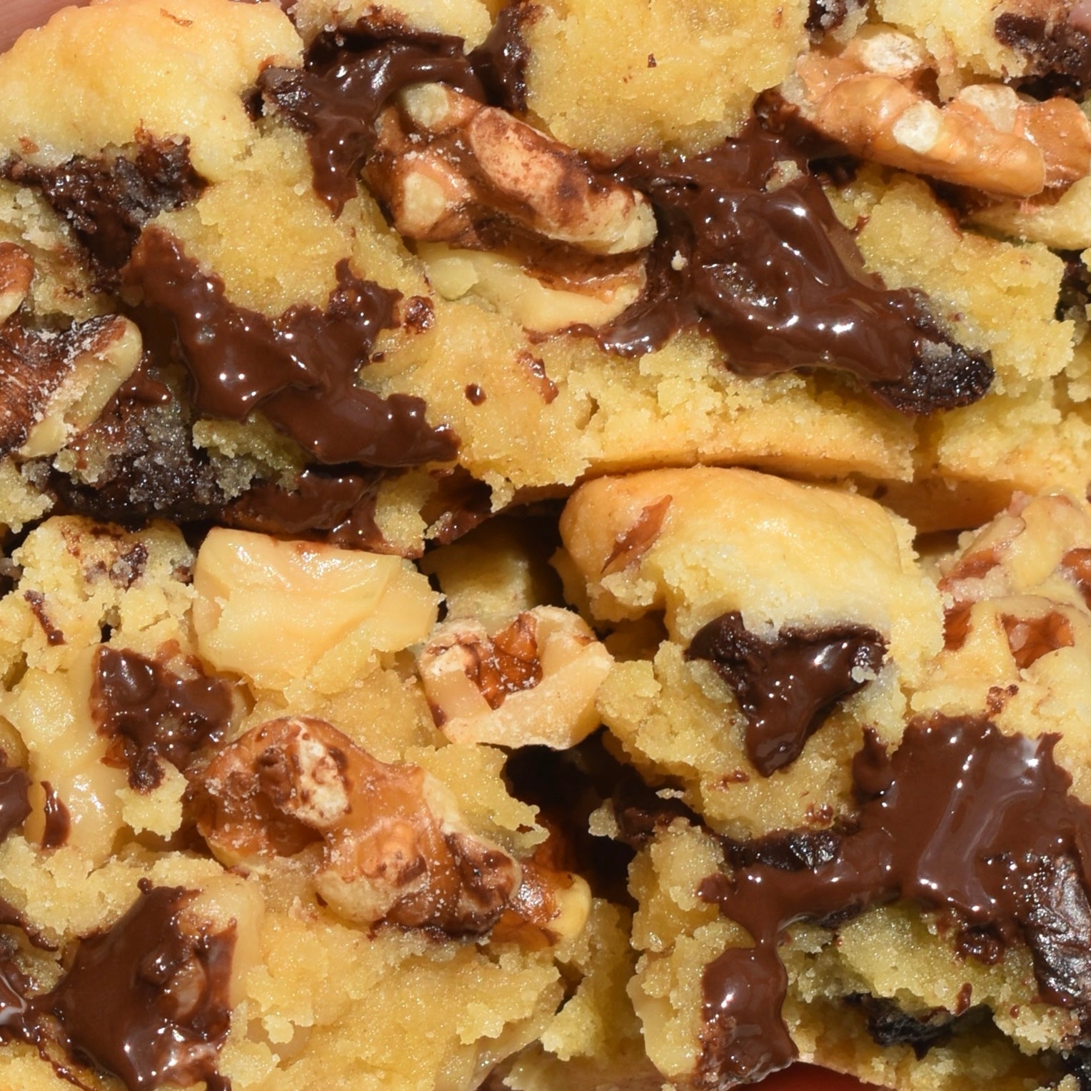 Sea salt choc chip walnuts – Cookiecrumbs